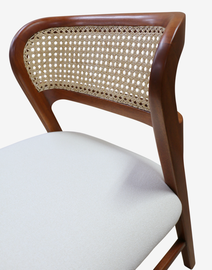 Custom-made Furniture - Timeless pieces that match your lifestyle